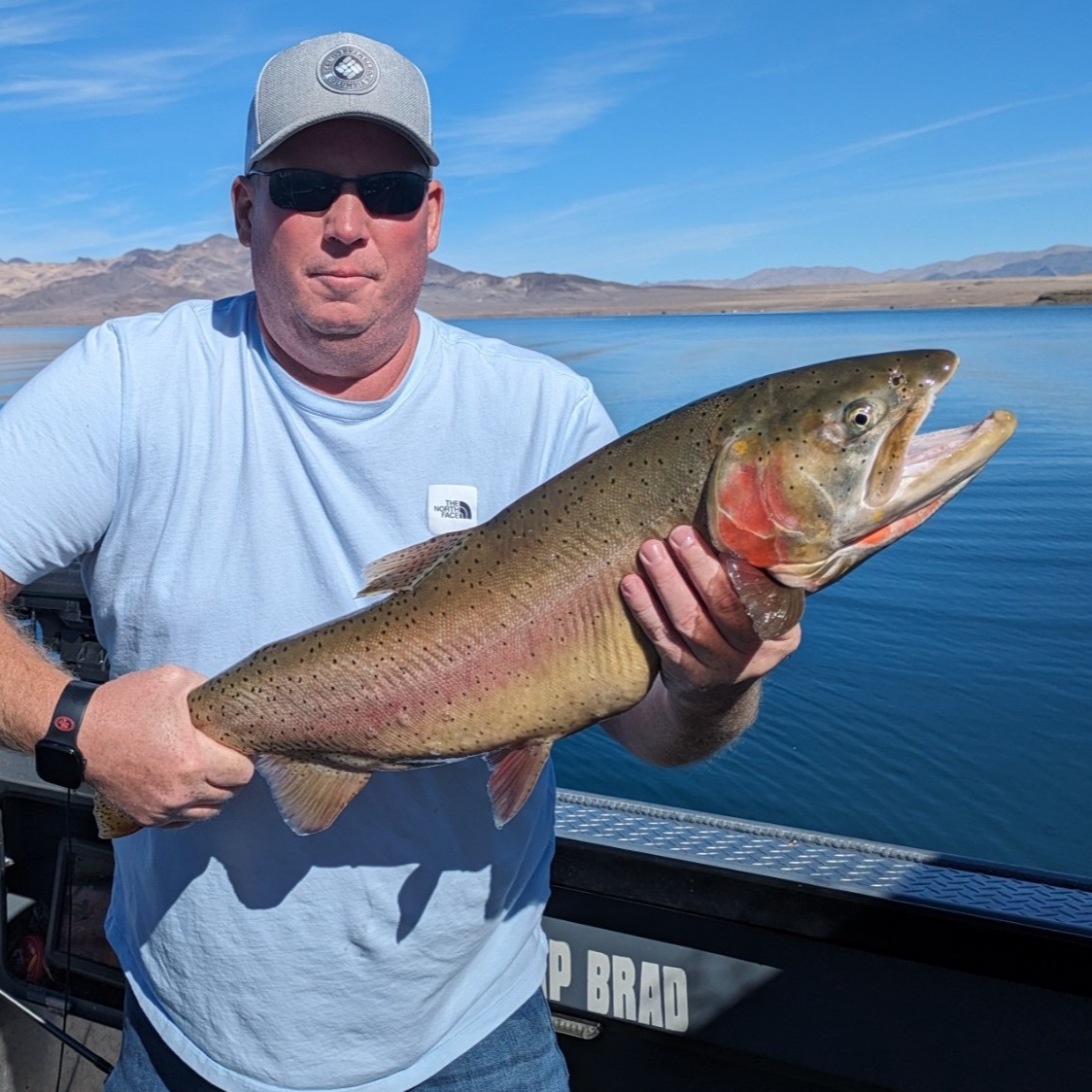 Pyramid Lake Fishing Guides