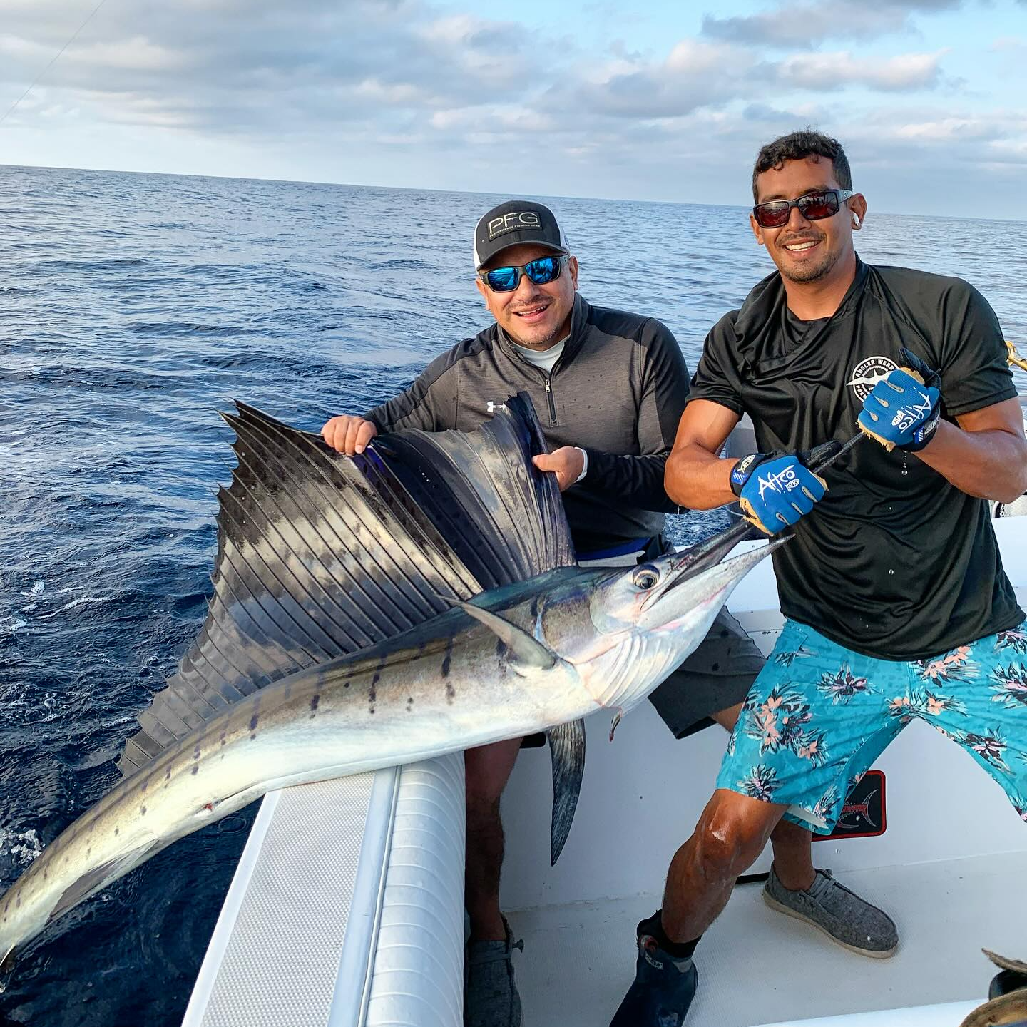 The 5 Best Blue Marlin Fishing Charters in La Cruz de Huanacaxtle