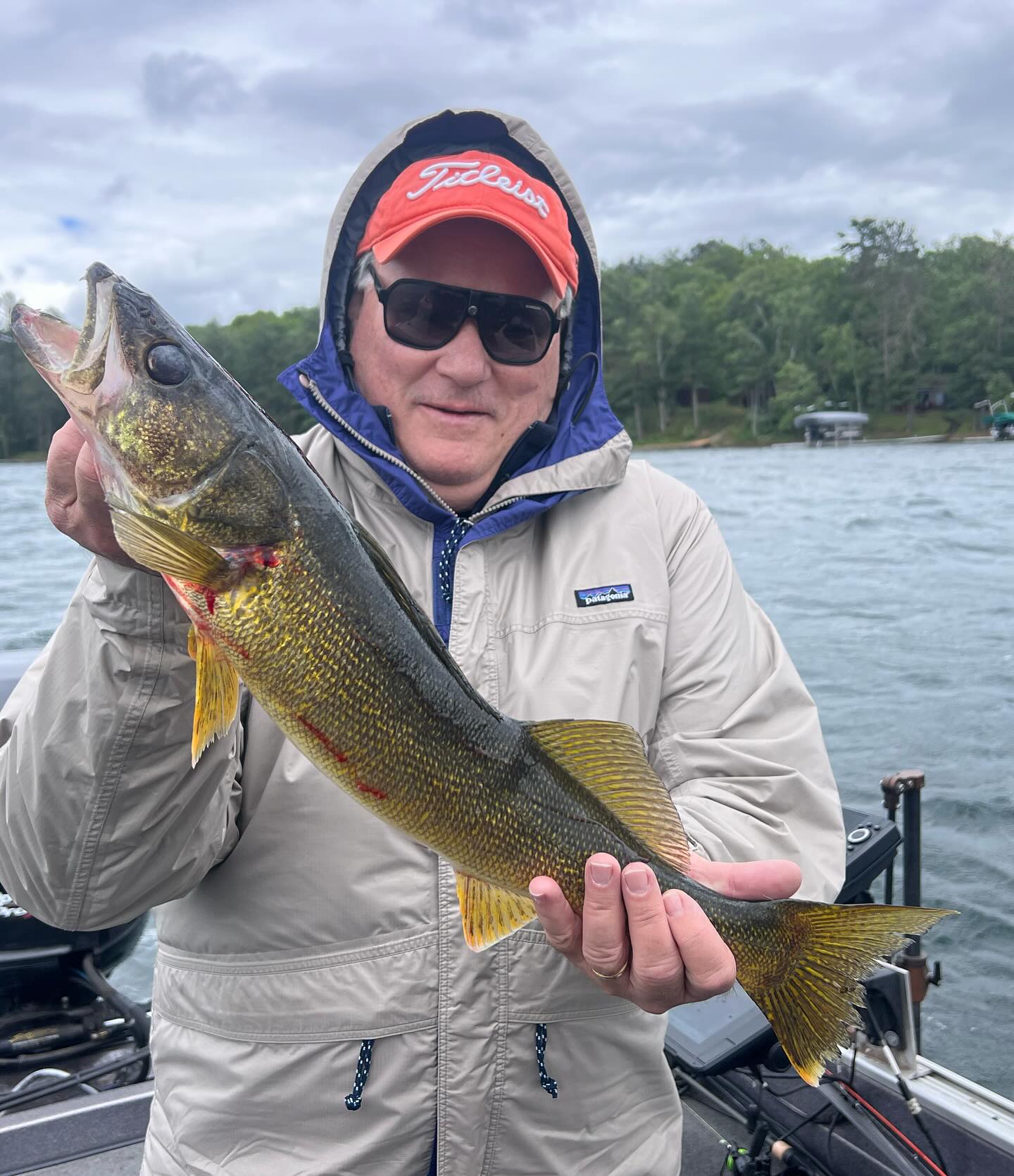 Lost Land Lake Fishing Guides